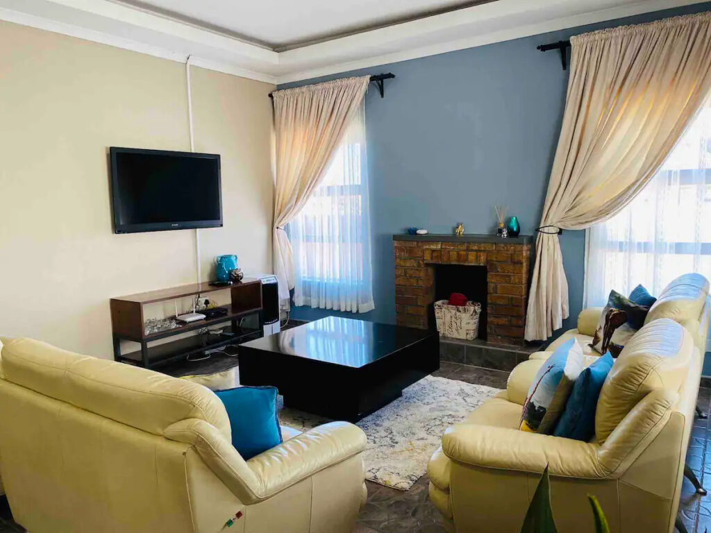 Brooke Place - Muhacha Holiday Accommodations