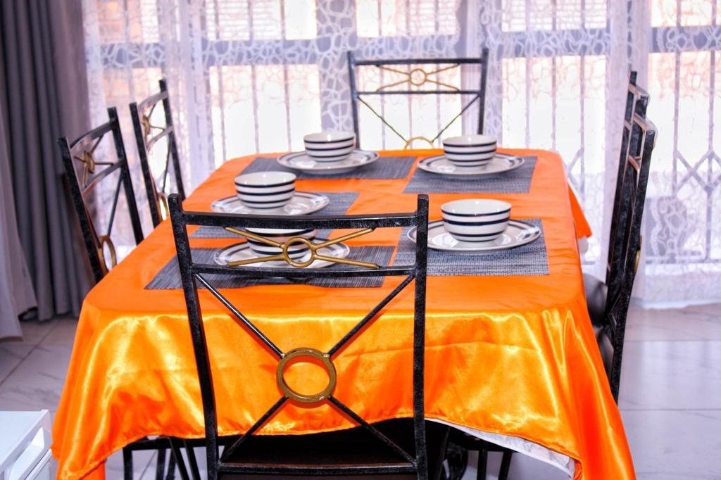 Home in Victoria Falls - Muhacha Holiday Accommodations